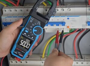 What Is a Clamp Meter and How Does It Work? - MESTEK